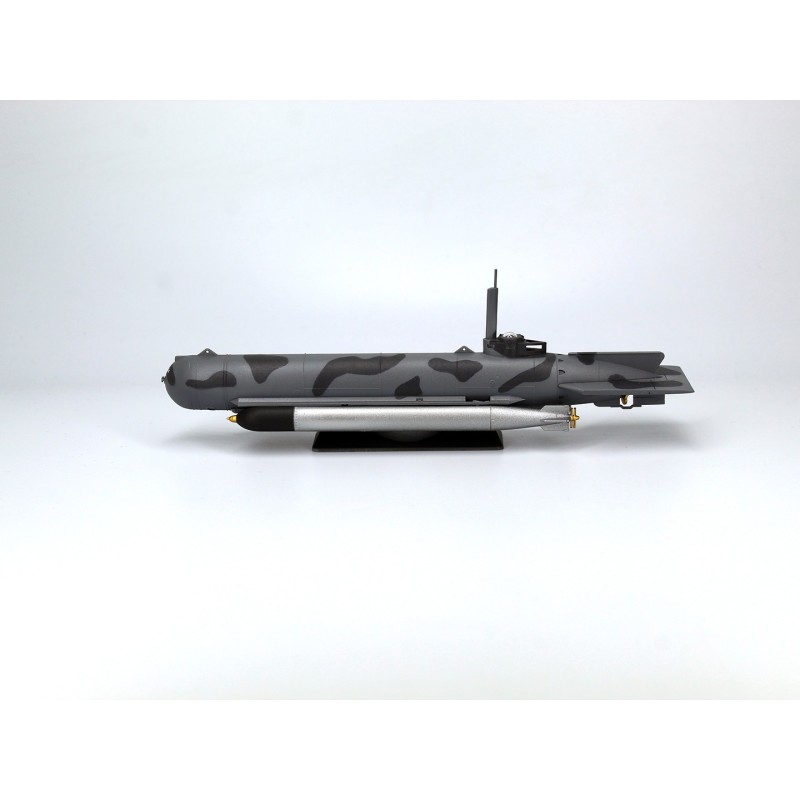 ICMS019 - U-Boat Type 'Molch', WWII German Midget Submarine