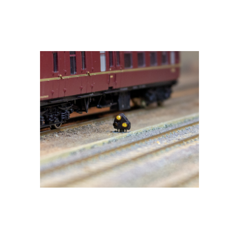 DCD-GS-BR.4 - 4x 2-wire STEAM Era 3-light Ground Signal